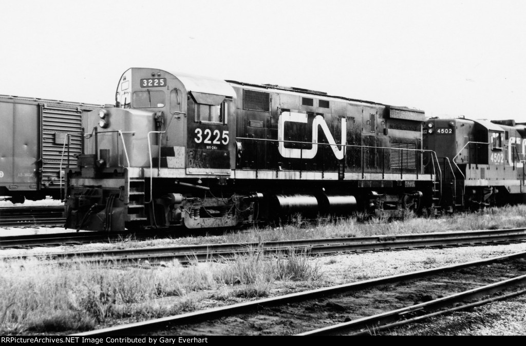 CN C424 #3225 - Canadian National